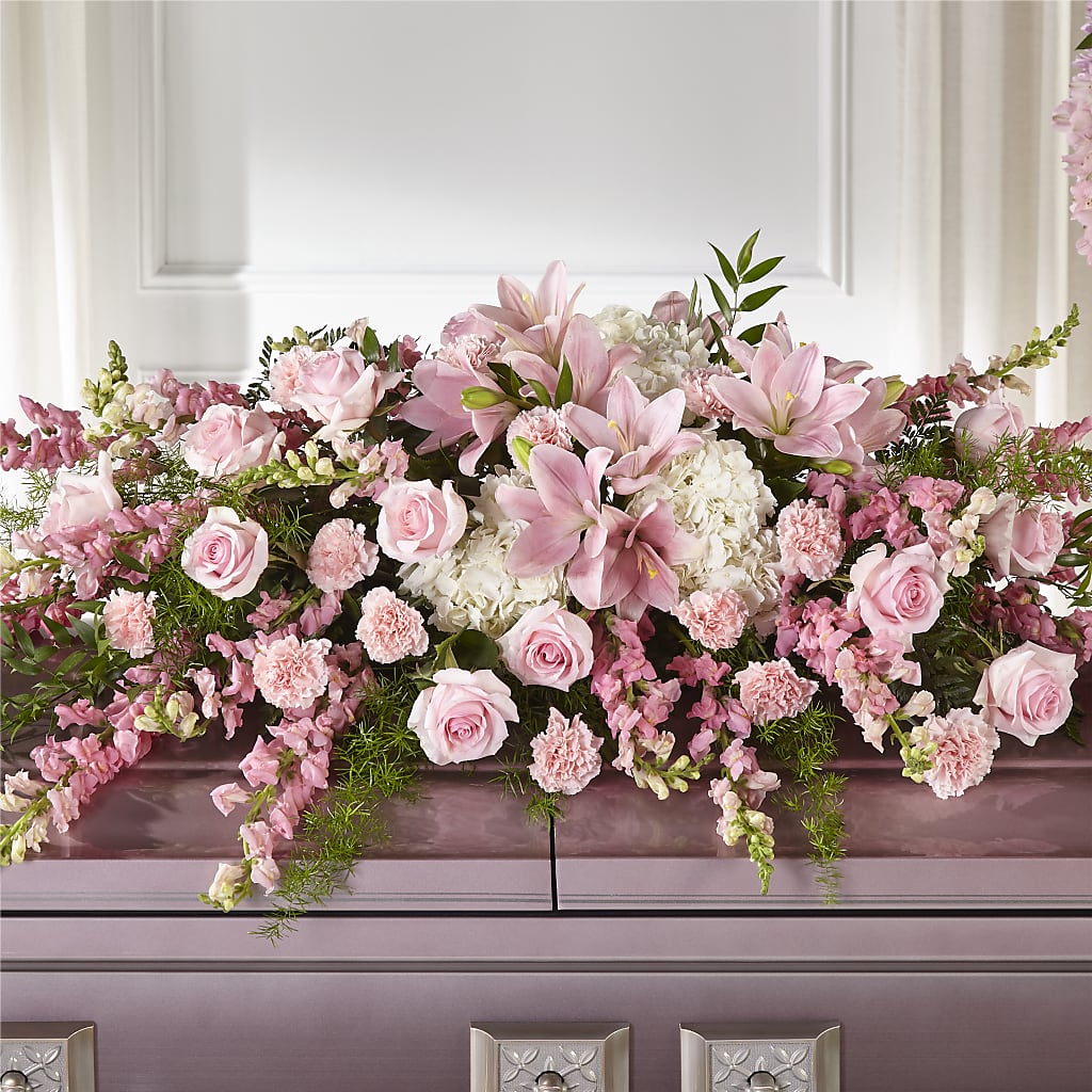 Life & Remembrance Casket Spray–Flowers On The Vine #104